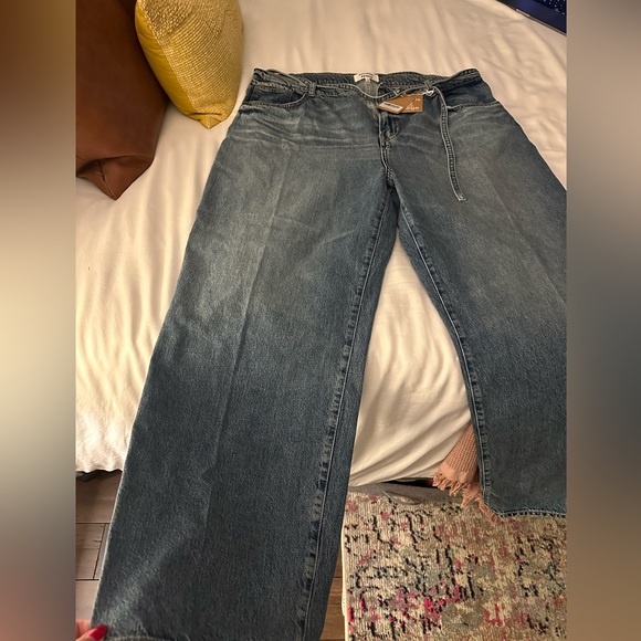 Reformation | Jeans | Reformation Val Belted Midrise Straight Jeans ...
